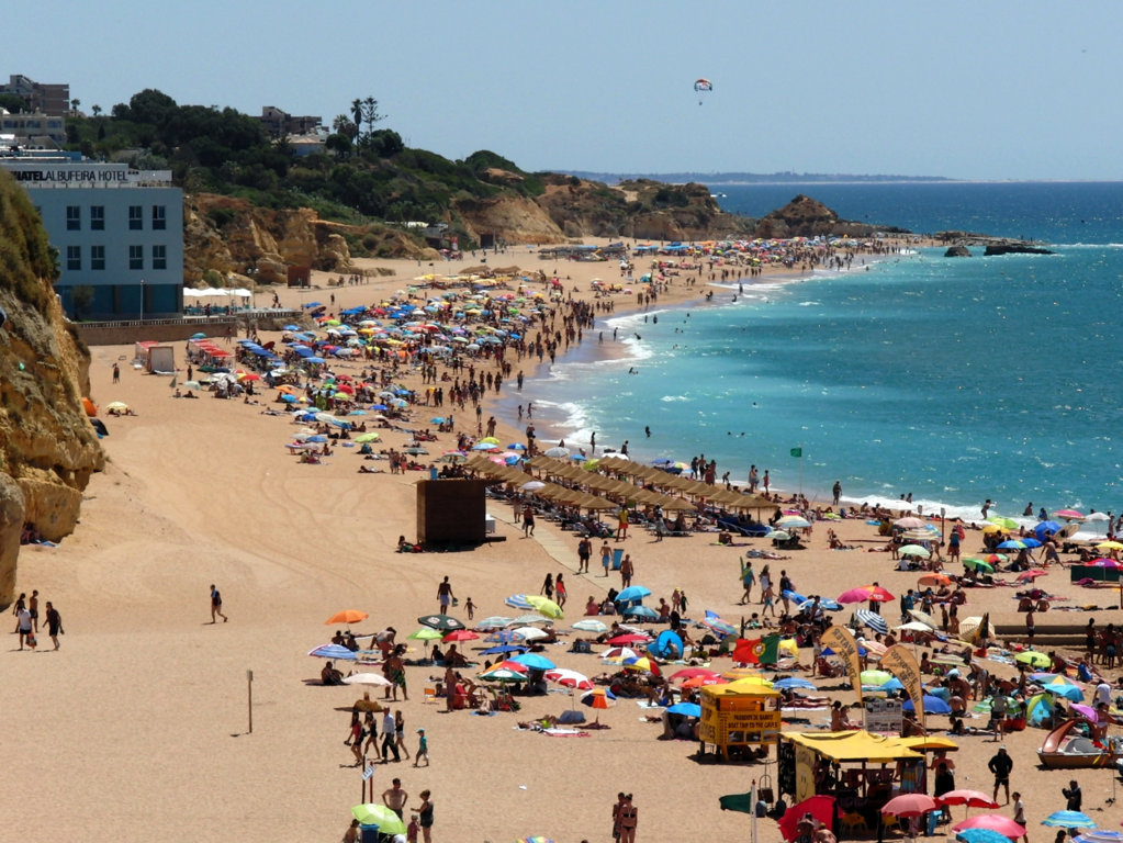 Praia do Inatel: The Complete Guide to The #1 City Beach in Albufeira