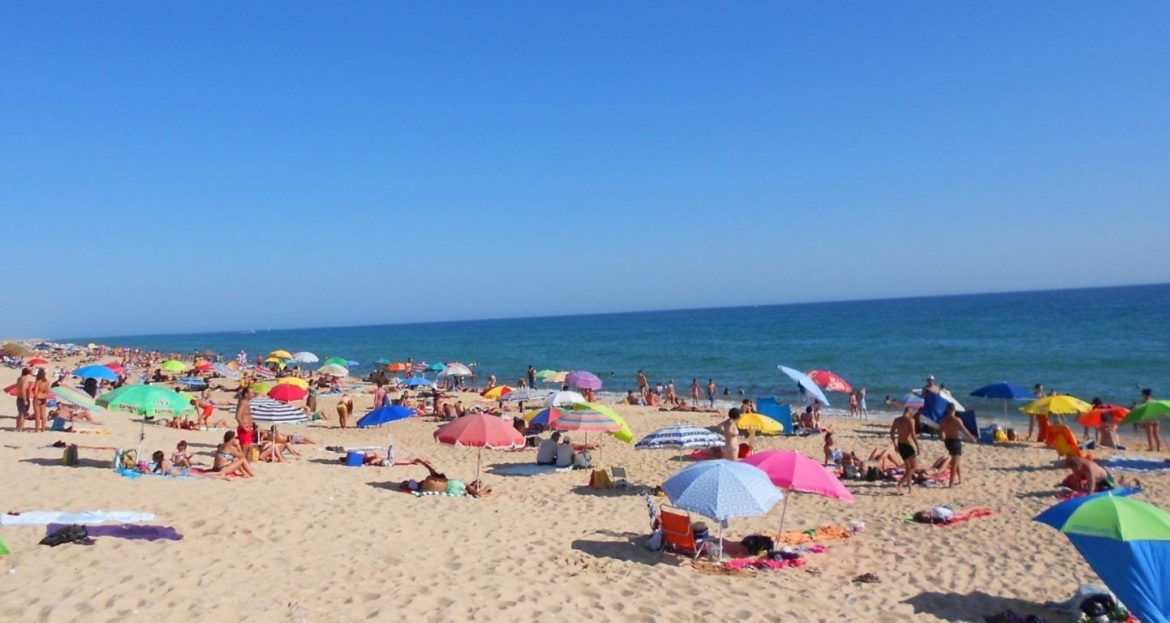 Praia de Faro: The Complete Guide to the #1 City Beach in Faro