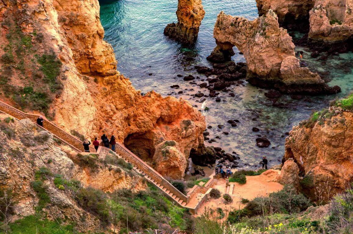 Ponta da Piedade: The #1 Guide to The Most Beautiful Rock Formations