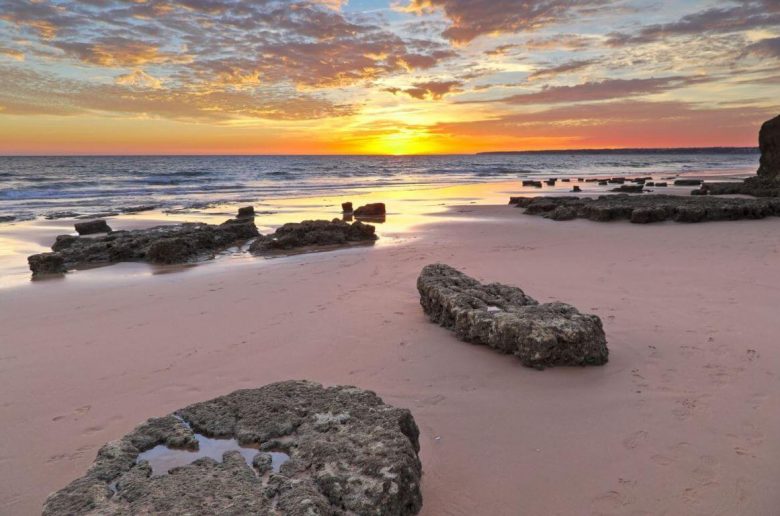 Praia da Galé: the Complete Guide to the Golden Beach