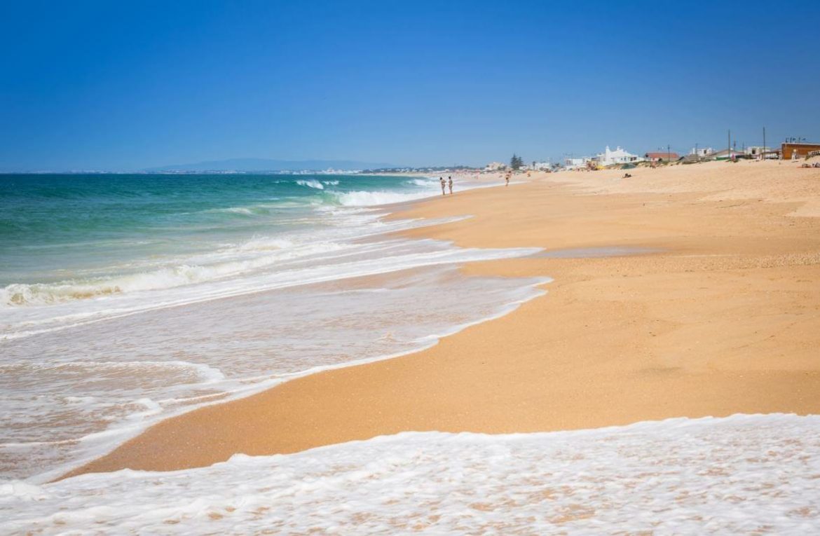 Praia de Faro: The Complete Guide to the #1 City Beach in Faro