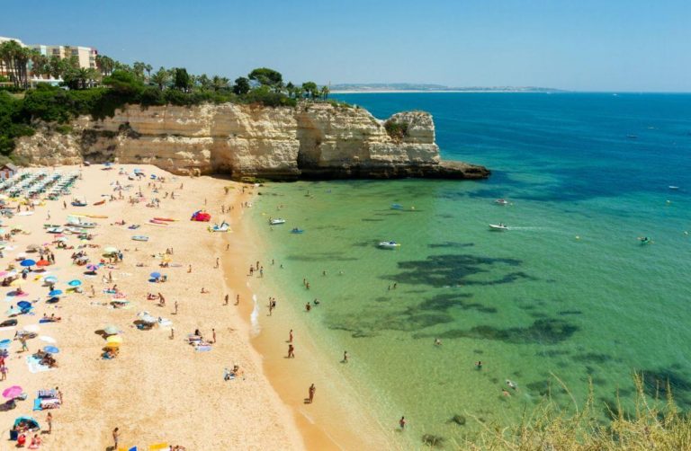 The Algarve Climate: All You Need to Know (And When to Visit)