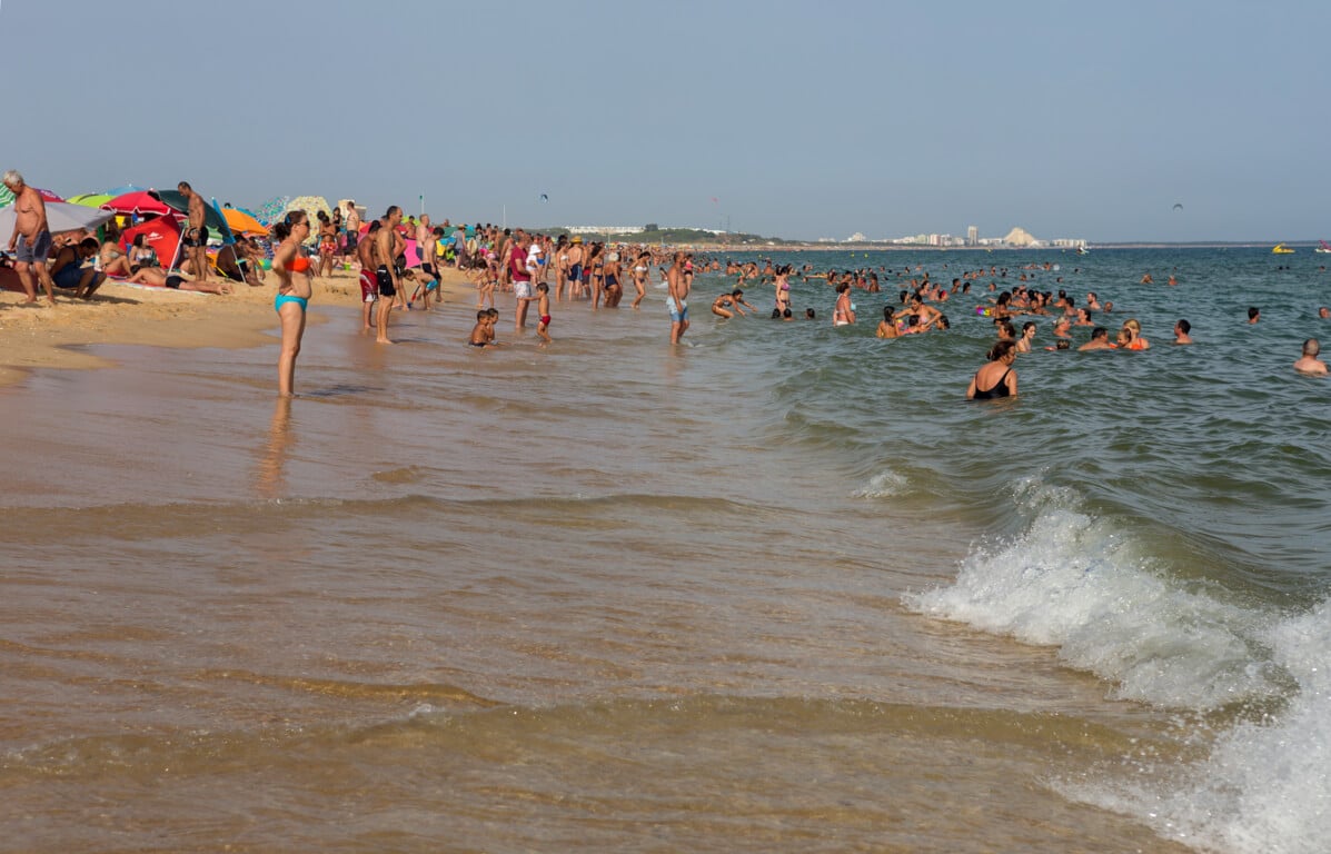Praia da Manta Rota (Algarve): The #1 Guide To This Family Beach