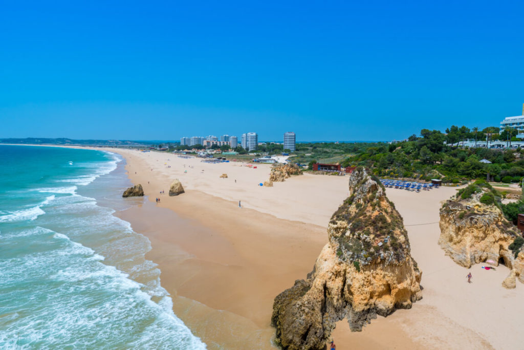 Praia de Alvor: The Complete Guide to the #1 Beach of Alvor