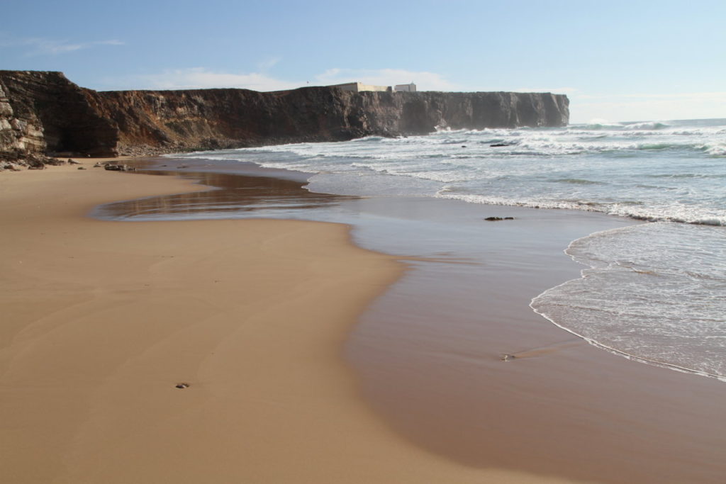 Praia do Tonel: The #1 Guide to the Best Surf Beach of Sagres